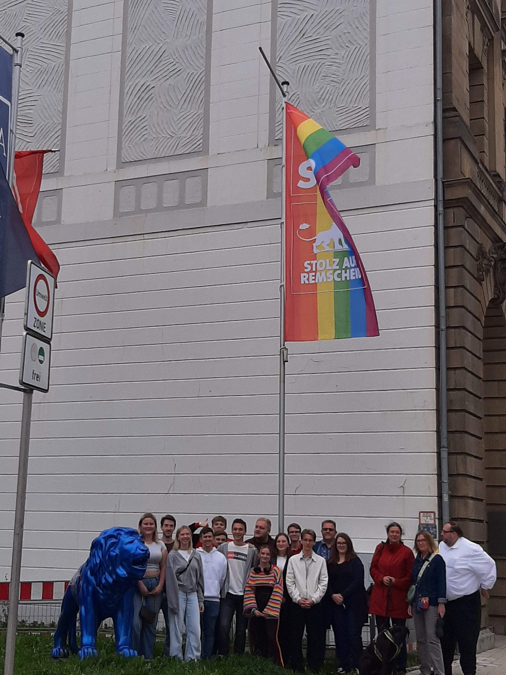 Wir zeigen Flagge und Haltung! › SPD Remscheid